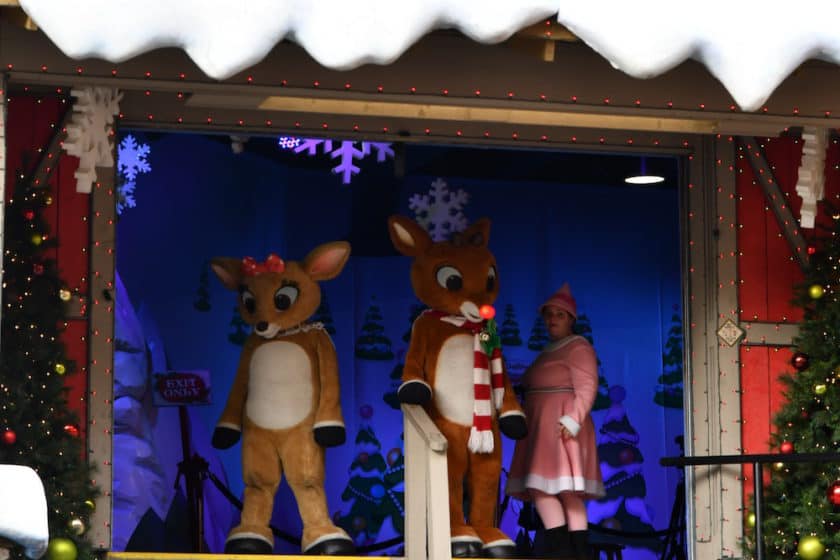 Top 5 Things You’ll Love About Smoky Mountain Christmas at Dollywood